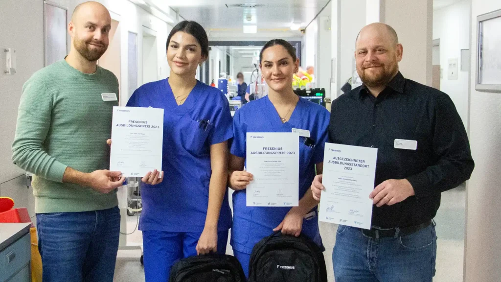 Auszubildende des Helios Klinikum Pforzheim für Bestnoten ausgezeichnet ...
