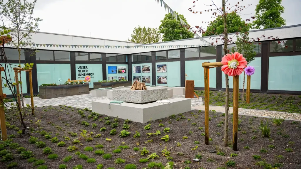 Neues Atrium Der Grundschule Huchenfeld Pf Bits