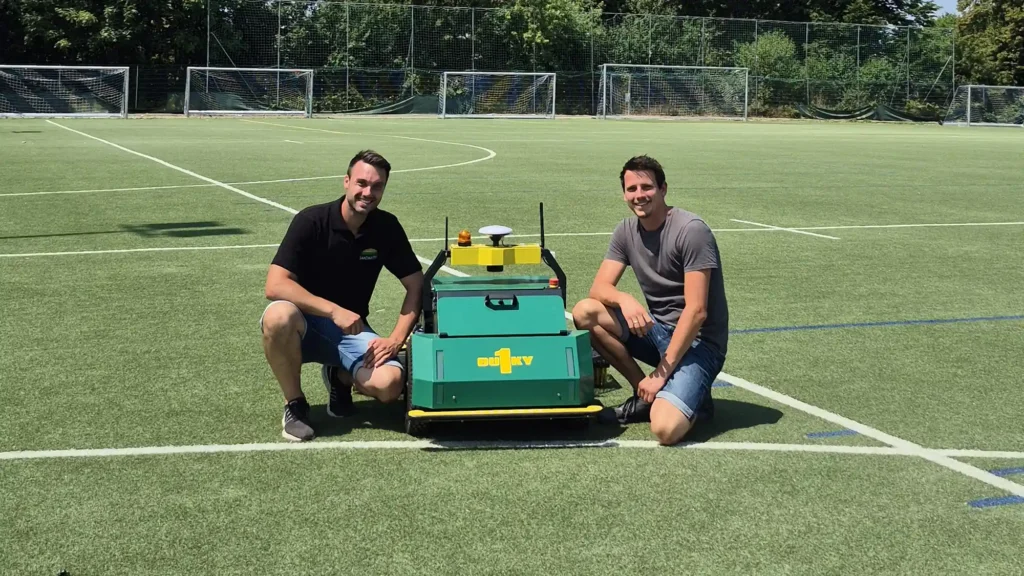 Milky mickey секс she does not rush and will make you feel